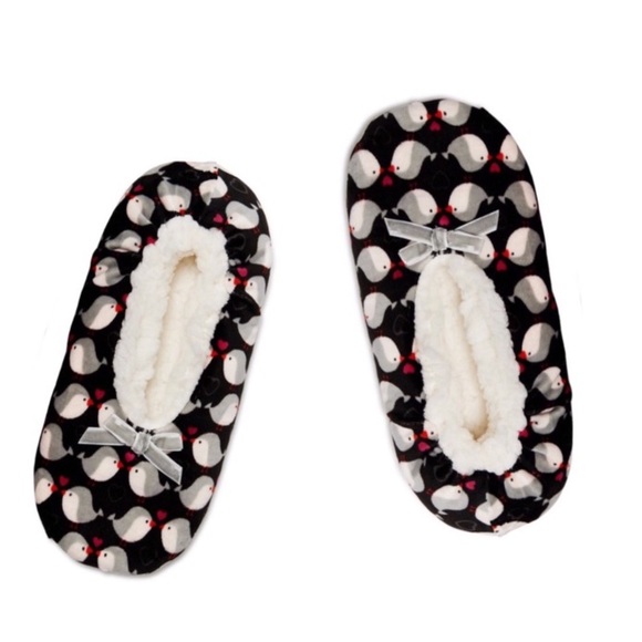 Fuzzy Babba | Shoes | Fuzzy Babba Velour Faux Fur Bird Slippers | Poshmark
